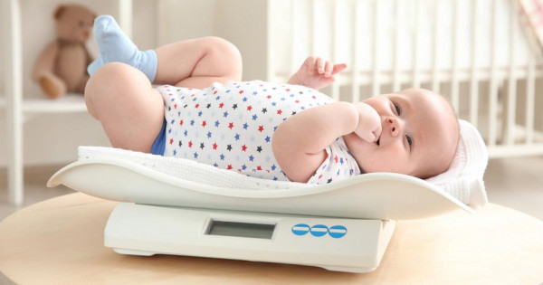 6 Rekomendasi Timbangan Bayi Digital Terbaik dan Akurat Untuk Si Kecil ...